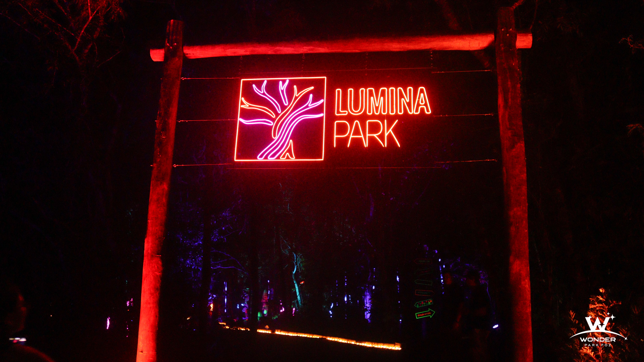Lumina Park Wonder Park Foz: Trilha Noturna Mágica